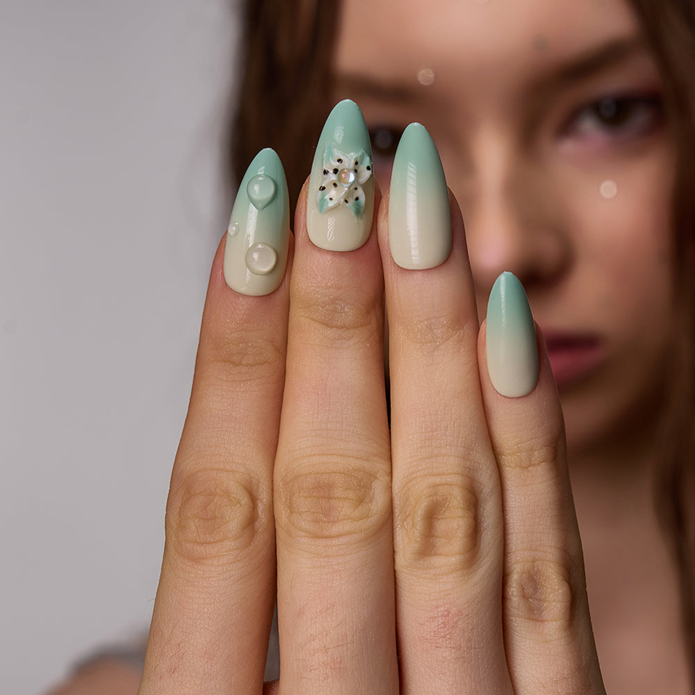 Mint Bloom – naileph.